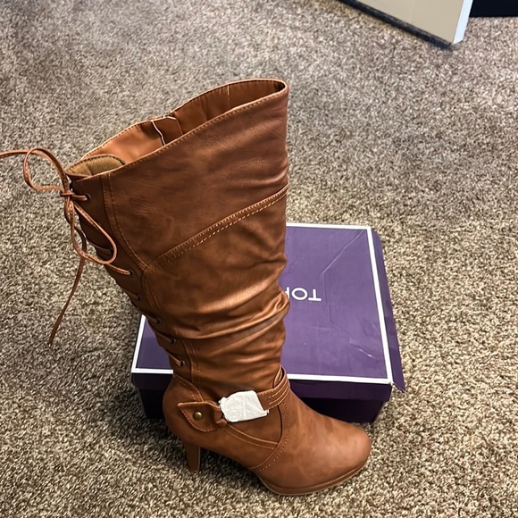 TOP Moda | Shoes | Top Moda High Boots In A Dark Tan | Poshmark